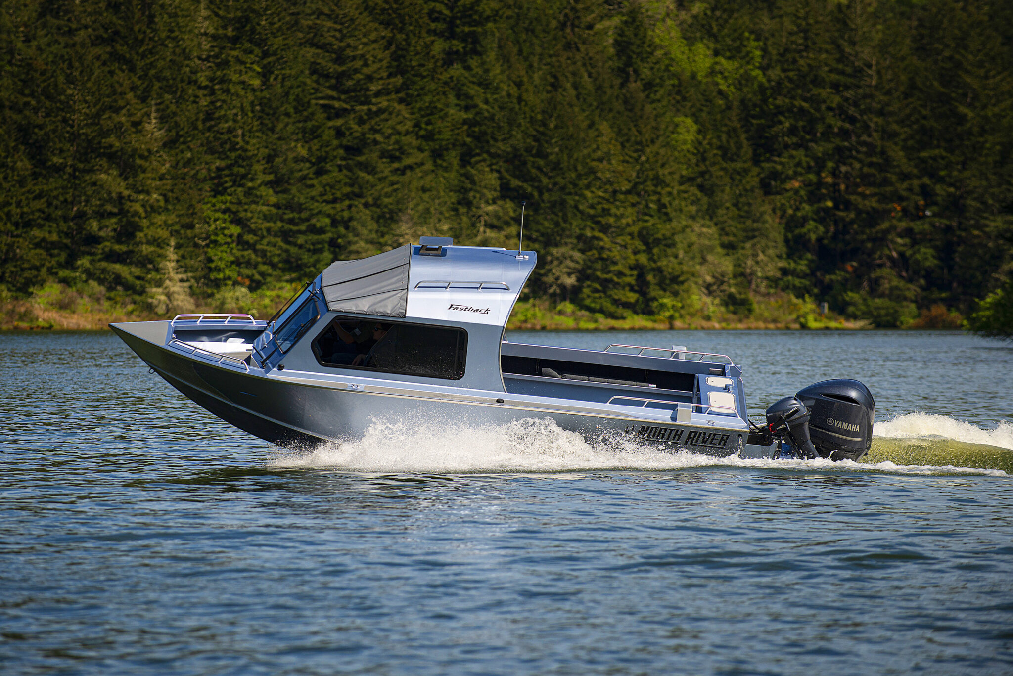 Boat Profile: 23′ Crystal Blue Seahawk Fastback - North River Boats