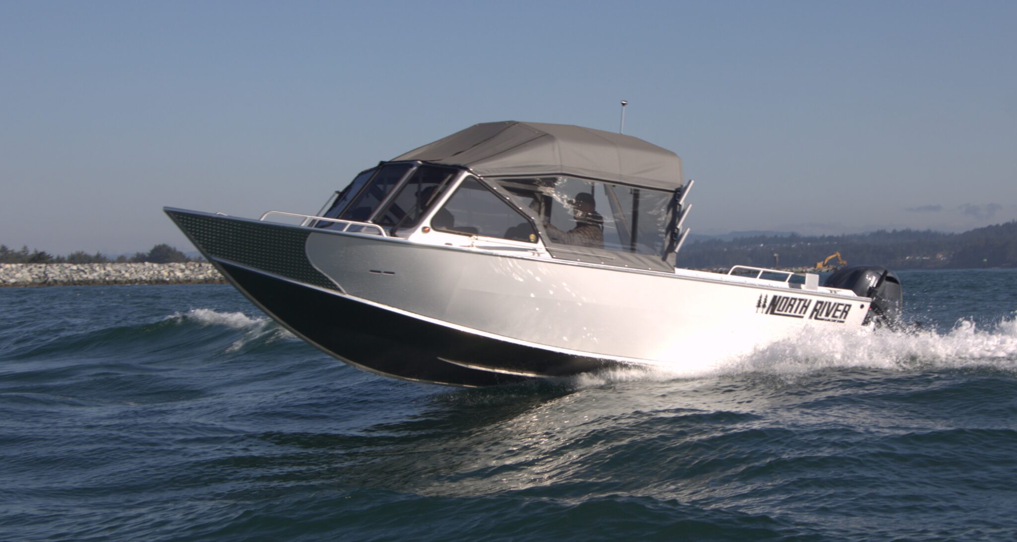 SEAHAWK OUTBOARD - North River Boats